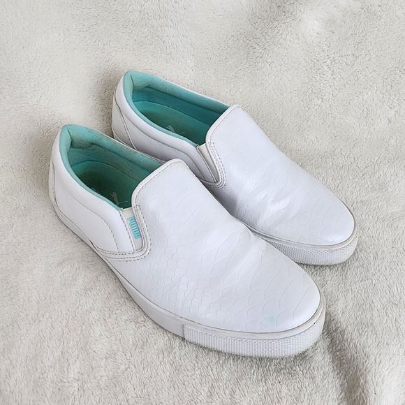 Puma | Shoes | Puma Womens White Snake Skin Print Leather Upper Slip On ...